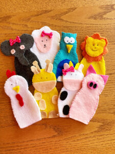 How to Make DIY Felt Finger Puppets: Free Pattern - Hands That Bless