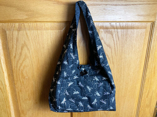How To Make A FREE Hobo Bag Sewing Pattern - Hands That Bless
