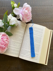 How To Crochet An Easy Star Stitch Bookmark - Hands That Bless